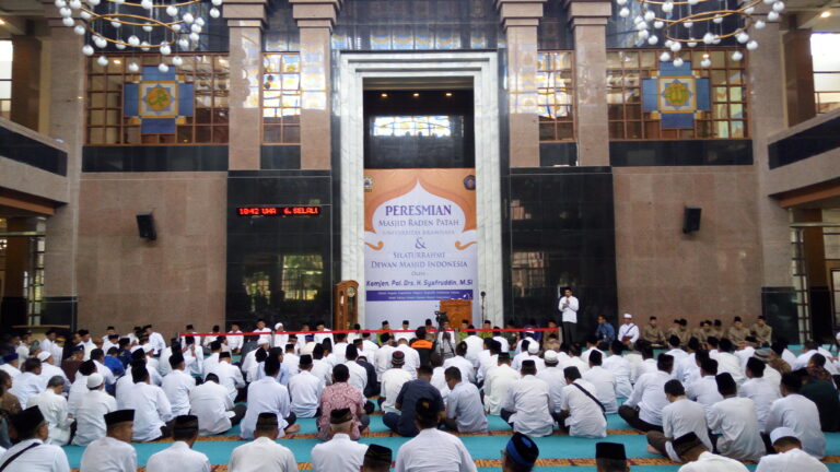 Daftar Fasilitas - Fakultas Ilmu Komputer | Universitas Brawijaya