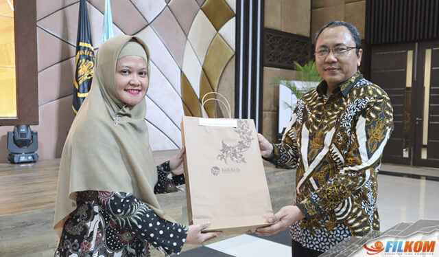 FILKOM UB Sambut Profesor dan 5 Doktor Baru - Fakultas Ilmu Komputer ...