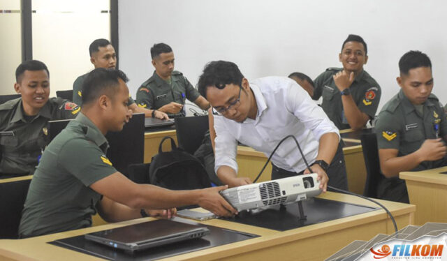 Pelaksanaan Kelas AI Dan Cloud Computing Kerjasama POLTEKAD Dan FILKOM ...