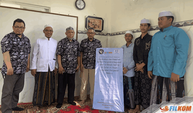 Tim Dosen FILKOM UB Laksanakan Pengmas di Ponpes Ribath Tahfidz Al Qur ...