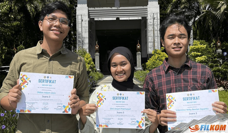 Mahasiswa FILKOM UB Raih Juara di Business Model Canvas Competition ...